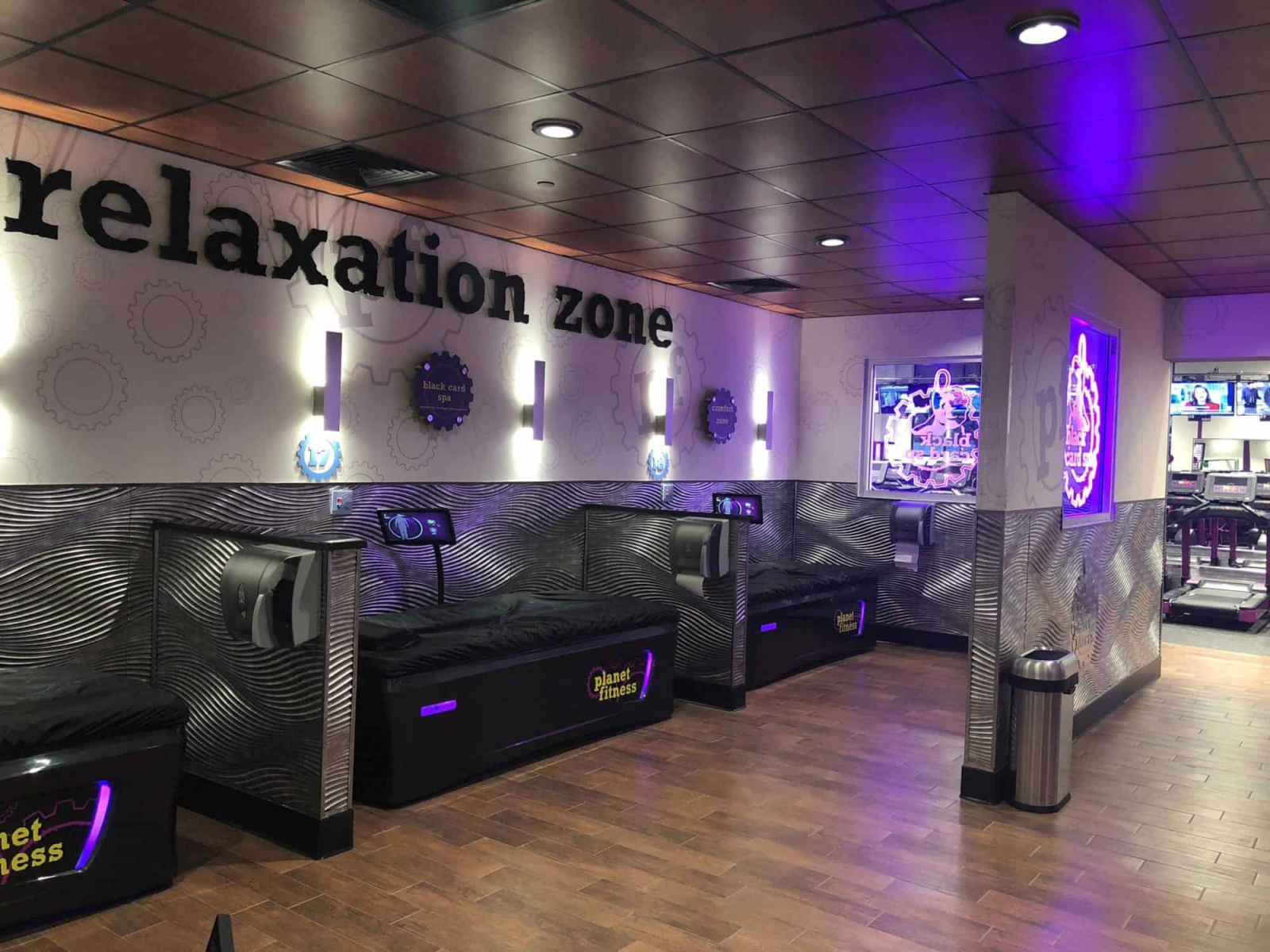 Planet Fitness Massage Chairs Everything You Need To Know Heliotherapy Research Institute